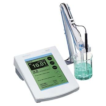 Accumet pH/mV/conductivity benchtop meter, 230 VAC from Cole-Parmer
