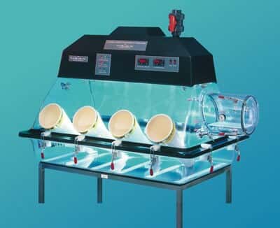 Plas-Labs 870-CLC Biocontainment Chamber, 115 VAC from Cole-Parmer India