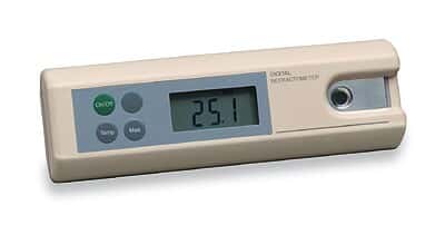 Sper Scientific 300019 Digital Refractometer, 28-65% Brix, 1.3800-1.4535 Refractive Index from ...