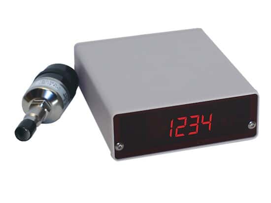 Digi-Vac M200M Digital Vacuum Gauge; 1 to 9999 microns from Cole-Parmer
