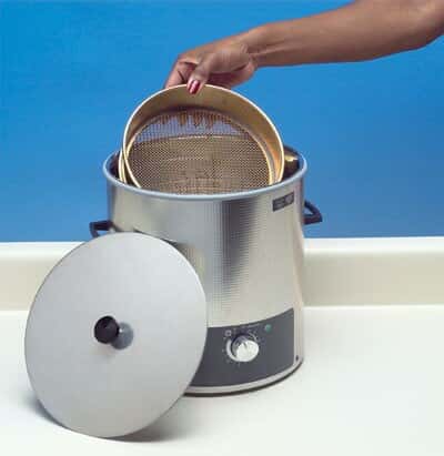 Elma Compact ultrasonic sieve cleaner, 220 VAC from Cole-Parmer