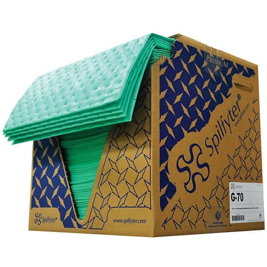 NPS Spilfyter Premium Universal Green Spill Pads, Light-Weight, 16" x ...