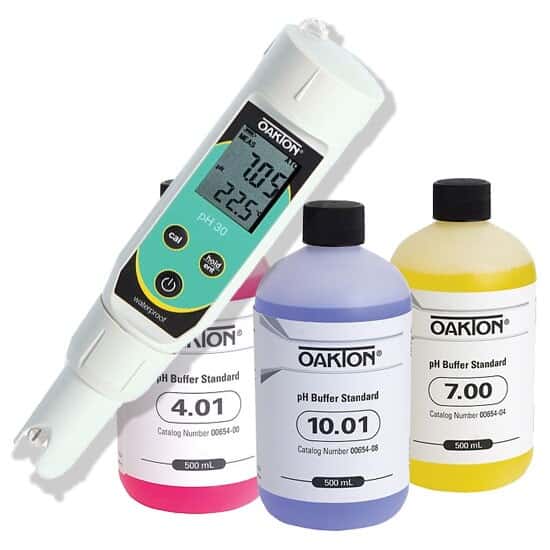Oakton pHTestr® 30 Waterproof pH Pocket Tester and Buffer Pack Bundle ...