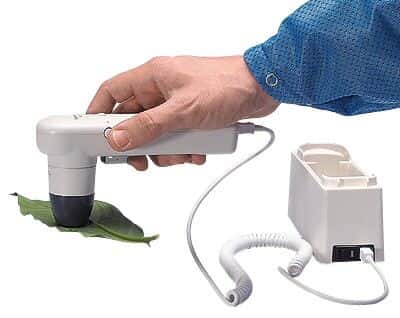 Scalar VL-71-EX Handheld Video Microscope from Cole-Parmer