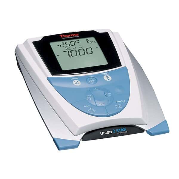 Thermo Scientific 1111101 2-Star Benchtop pH Meter Kit from Cole-Parmer
