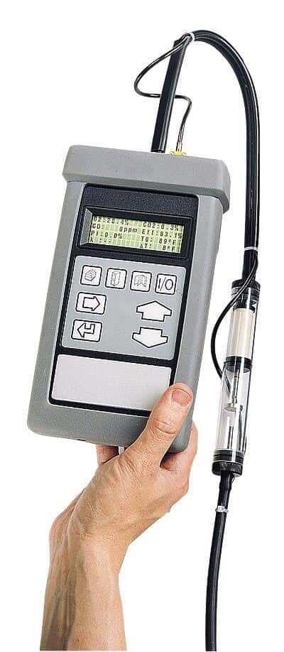 UEI KM900C0/P Flue combustible gas analyzer from Cole-Parmer