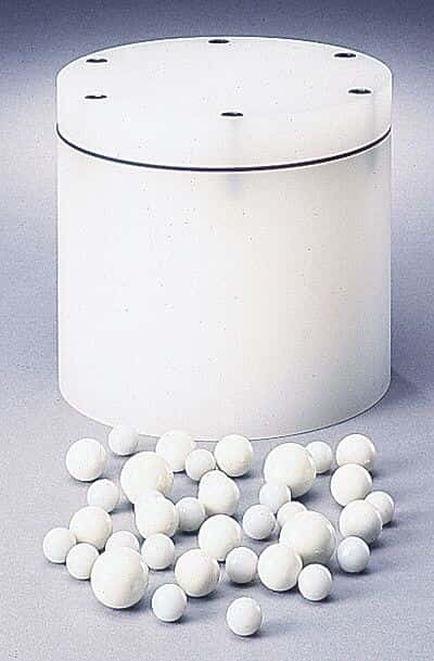 Yamato Nylon milling jar, 1.3 gal. from Cole-Parmer