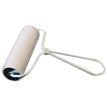 Roller and Paddle for Microplate Sealing Films - Cole-Parmer