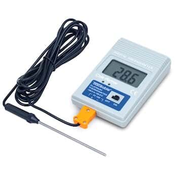 Traceable® Remote-Monitoring RTD Thermometer with Calibration - Cole-Parmer